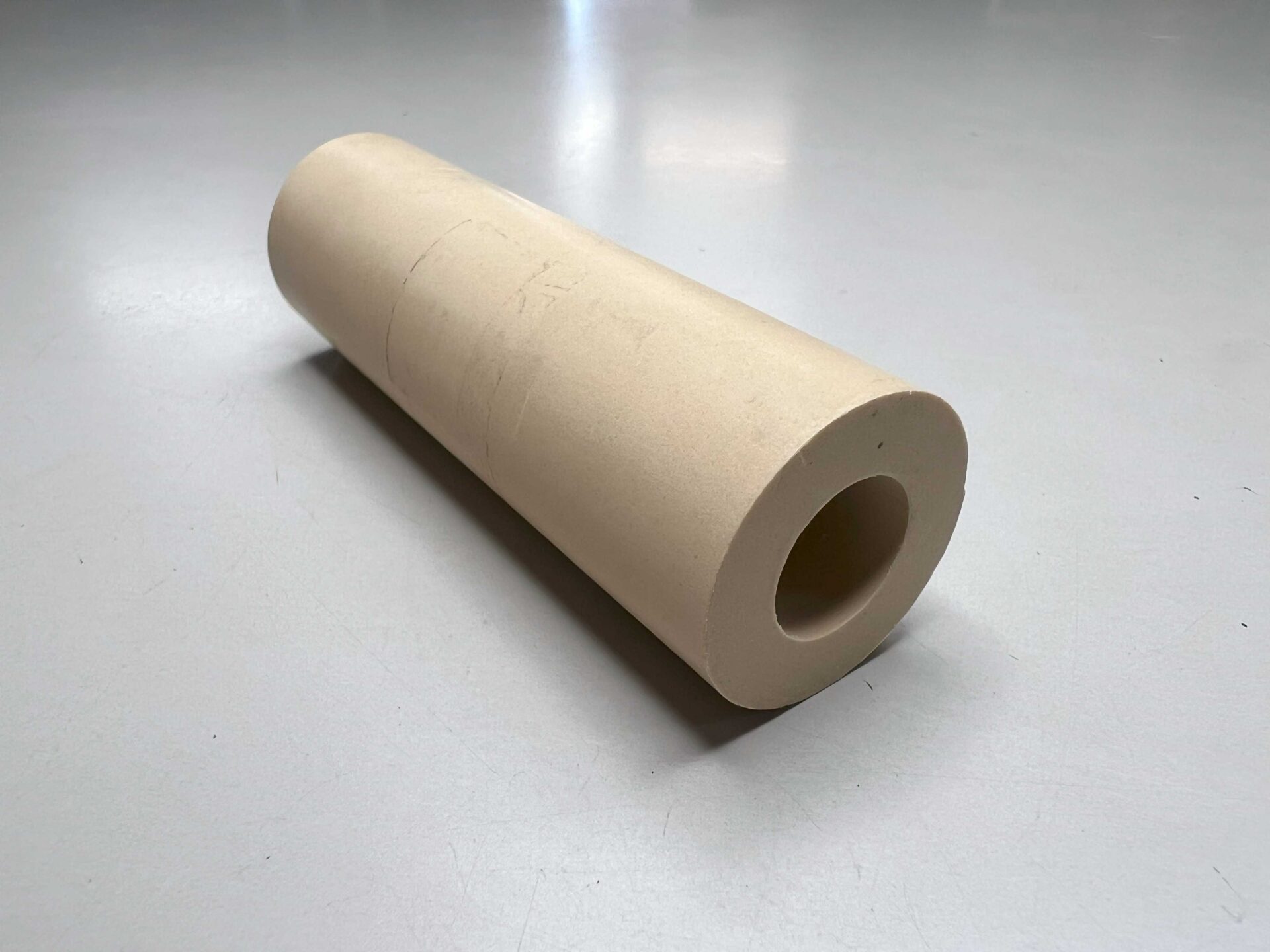 充填材入りPTFEの主な種類 - 樹脂切削・プラスチック加工なら【MIWA樹脂切削加工】